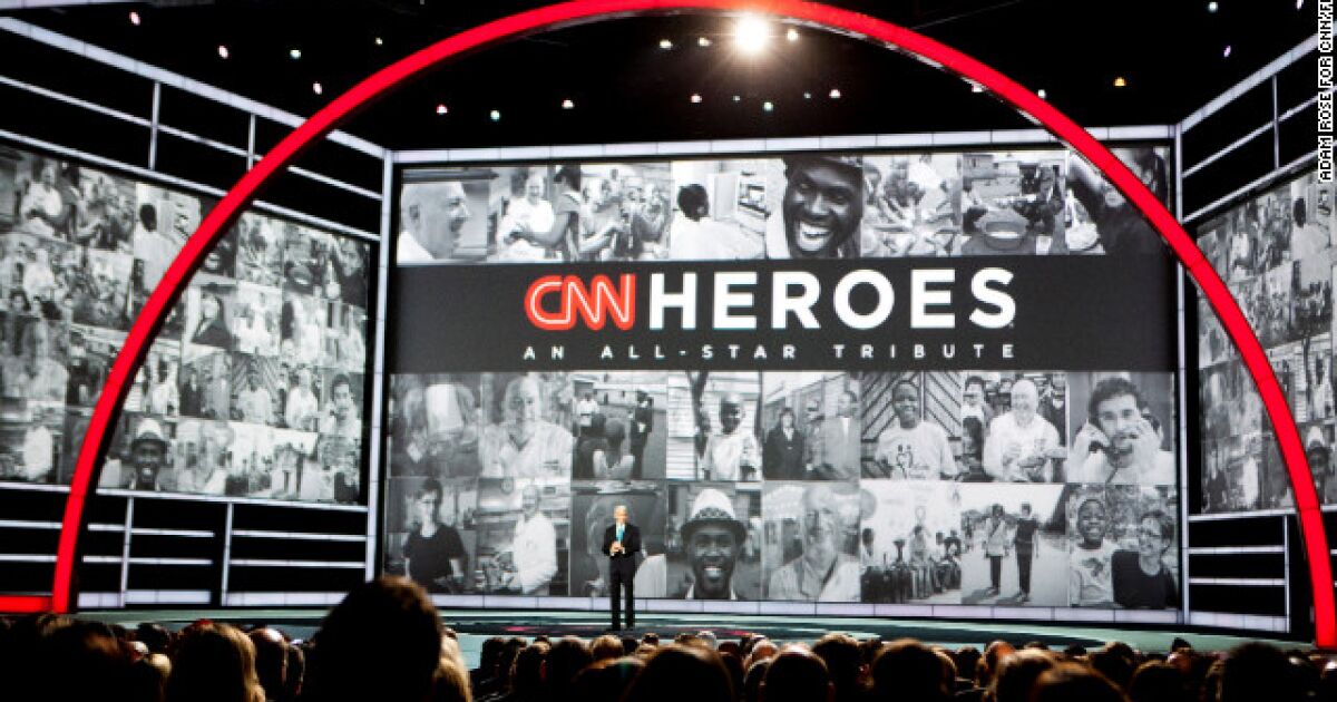 ¿Cómo se construyó el escenario de CNN Héroes?