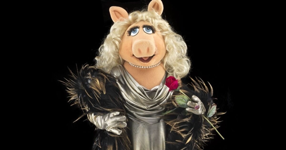 'Peggy' y 'René', un amor que seguirá en el Museo de Historia de EU