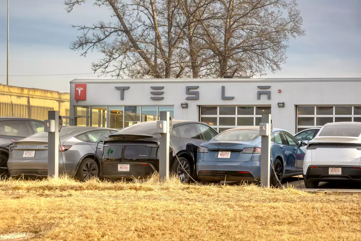No fue Elon Musk: quiénes fundaron realmente Tesla y cómo se borró ...
