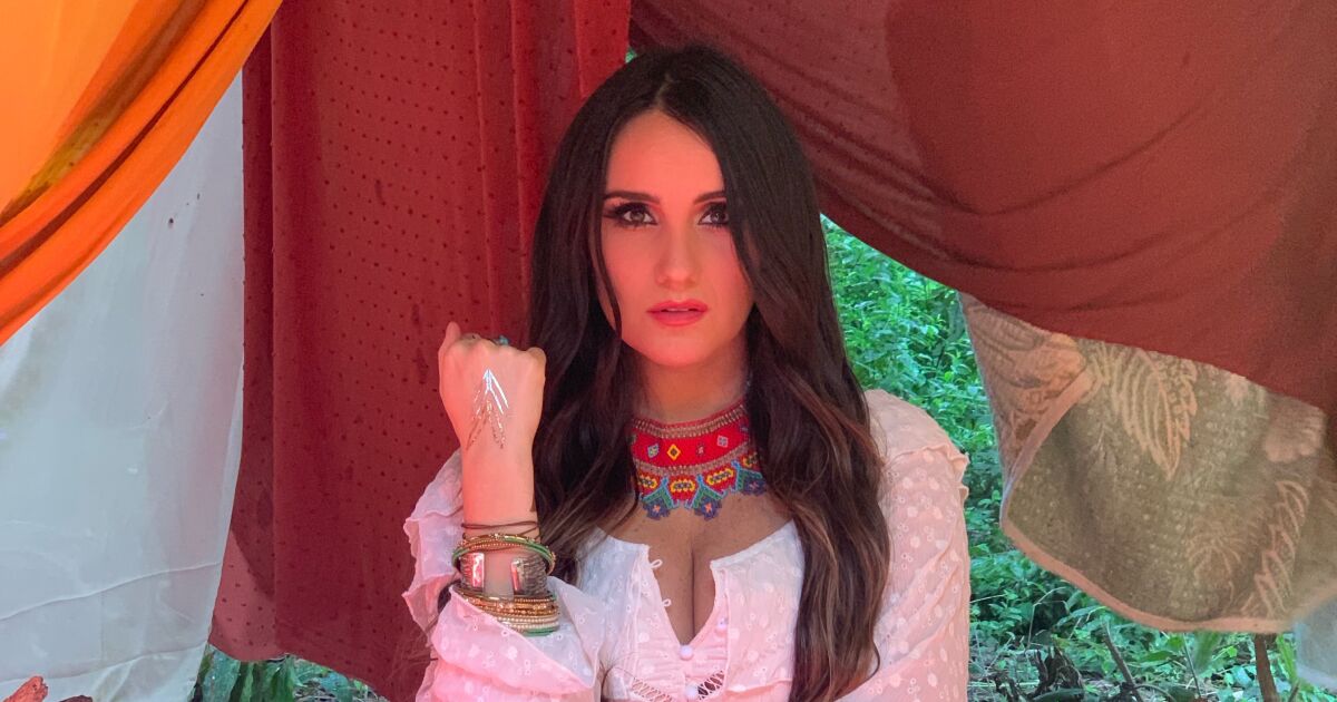Dulce María opina sobre el remake de Rebelde