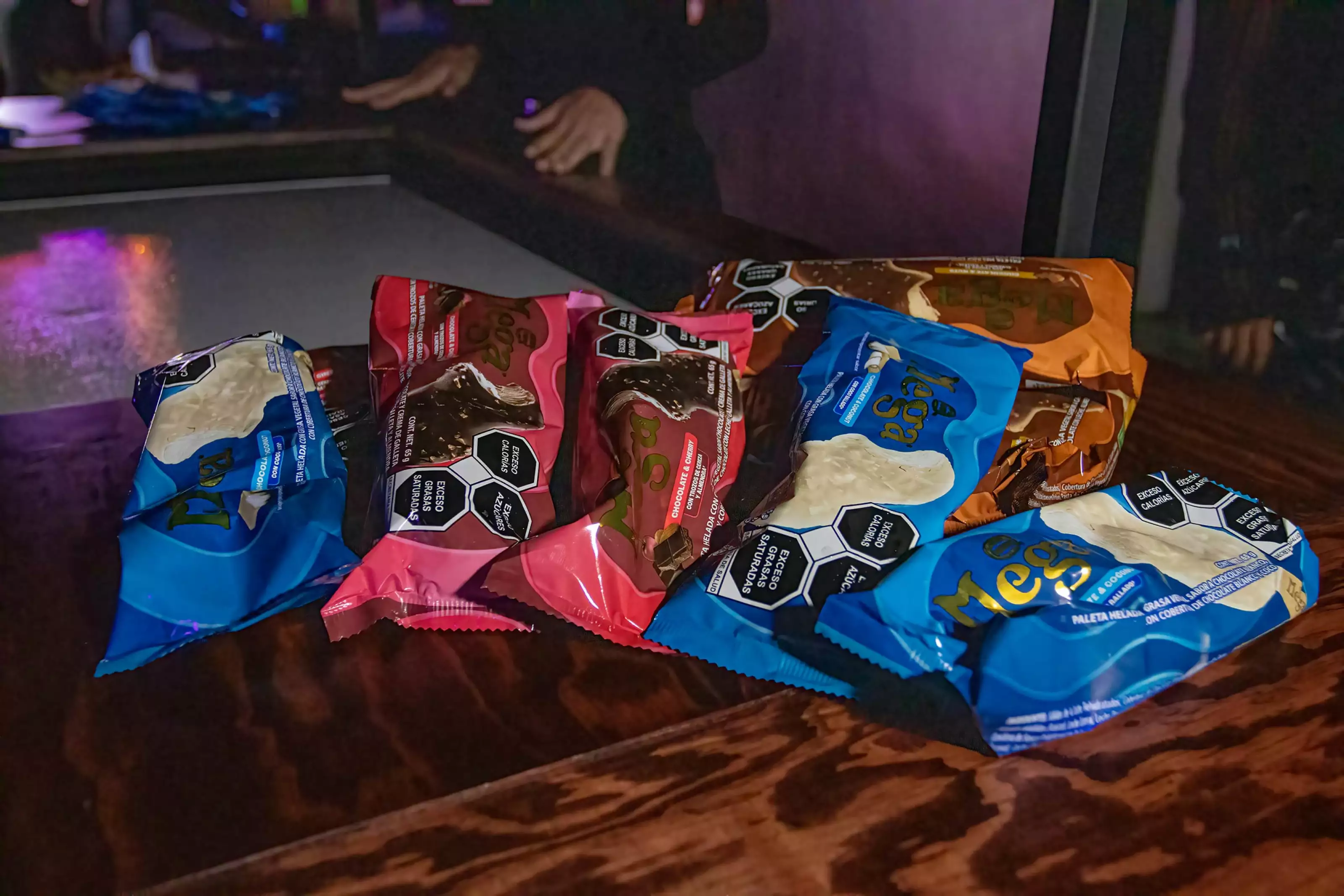 El momento dulce en los premios DigitElle con Paletas Mega de Helados ...