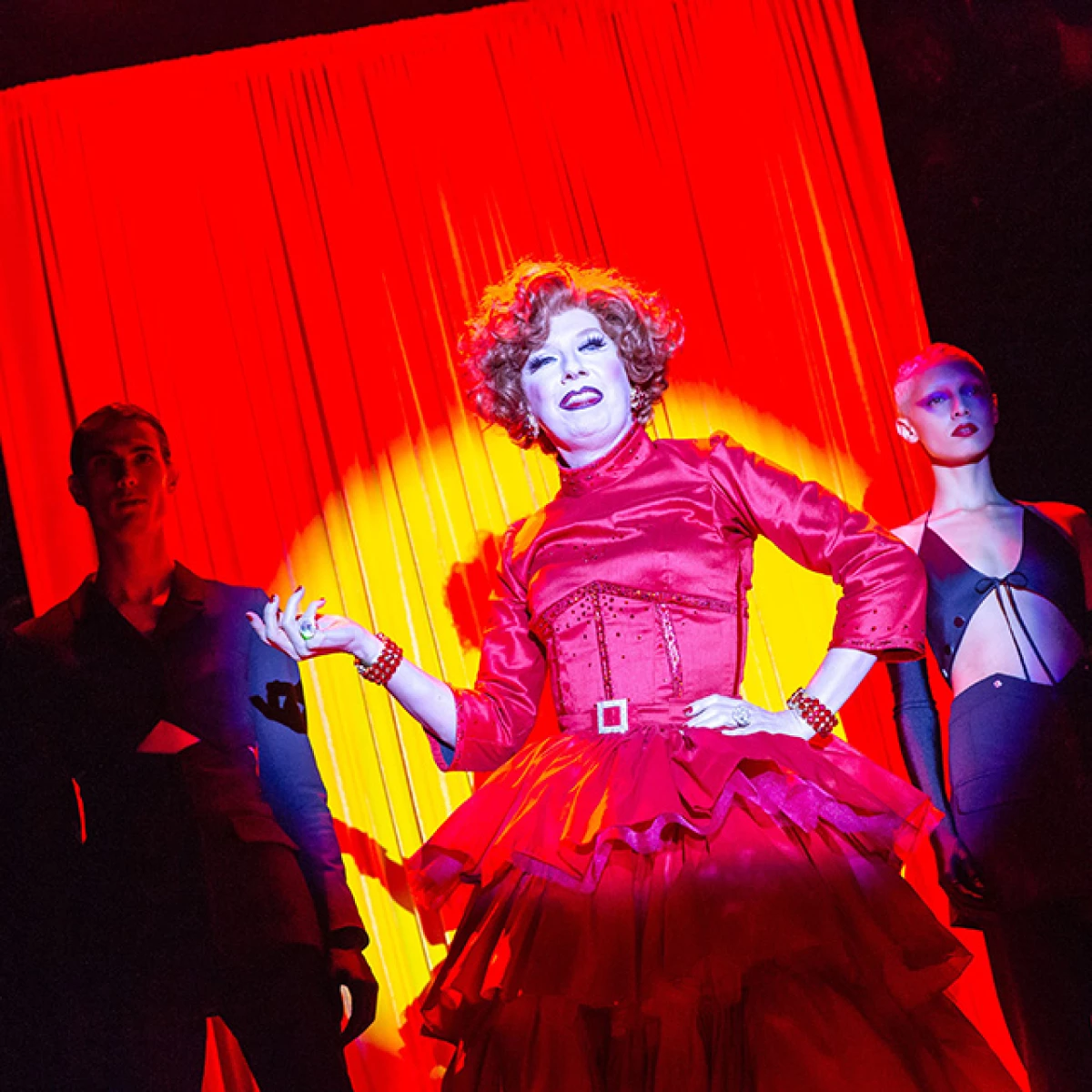 El desfile de Opening Ceremony en Nueva York fue toda una drag race ...