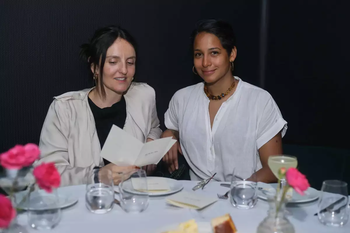 María Levy y Sofía Arredondo disfrutan de la mesa más excéntrica en CDMX