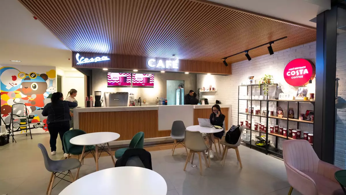 Motoplex Polanco marca un hito en la expansión de Grupo Piaggio