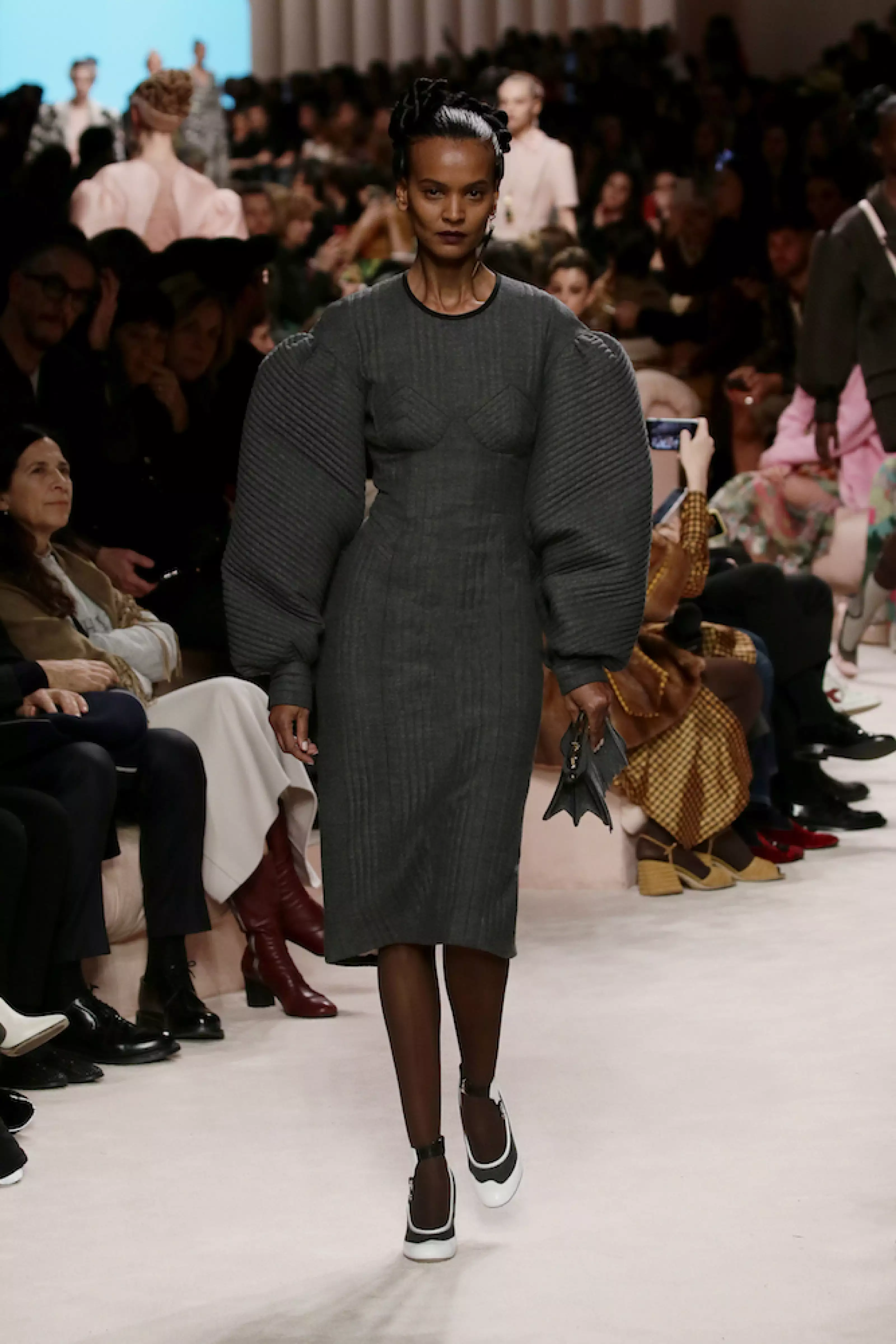 Celebridades everywhere en el desfile de Fendi