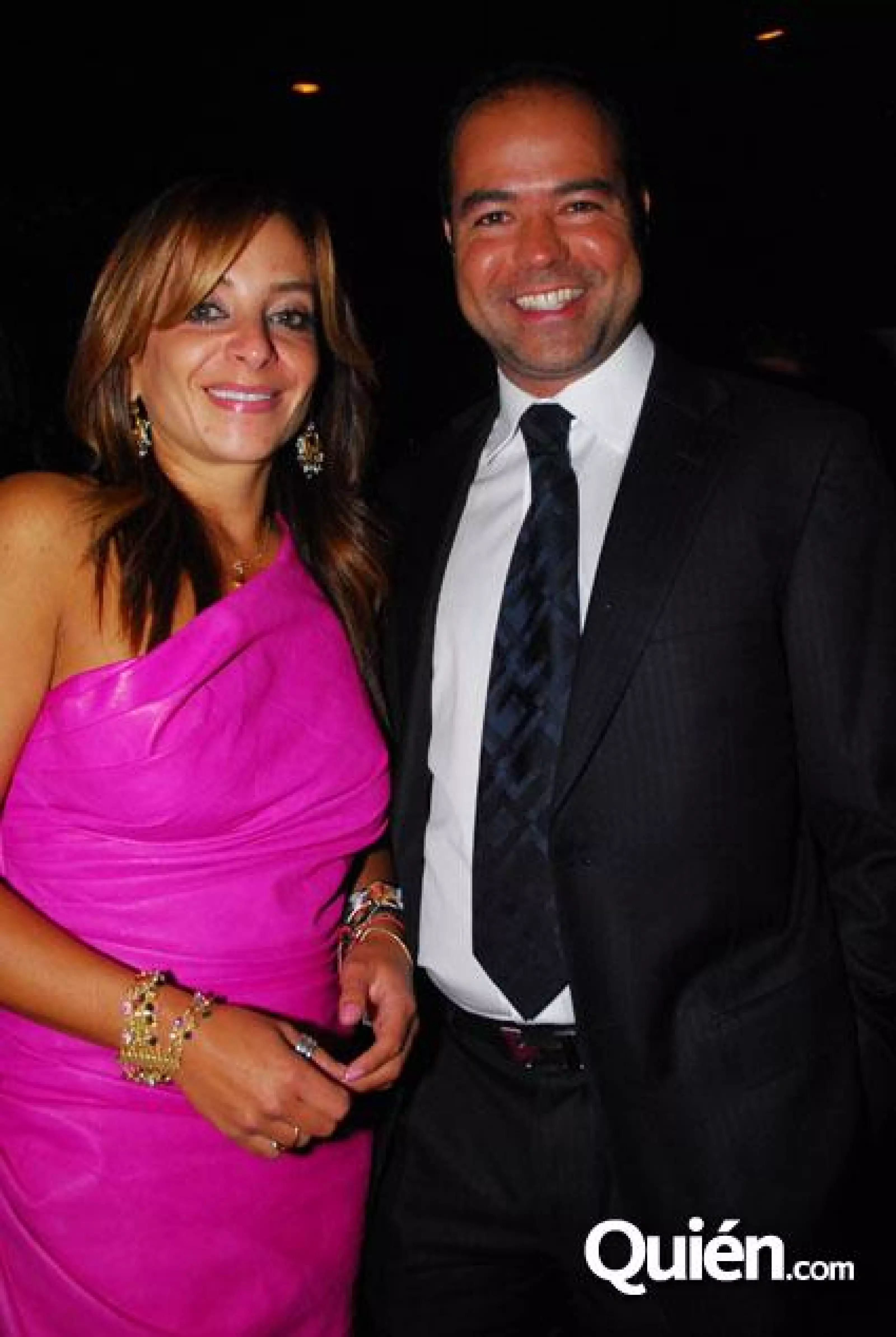 Luisa Serna festeja en el Club 55