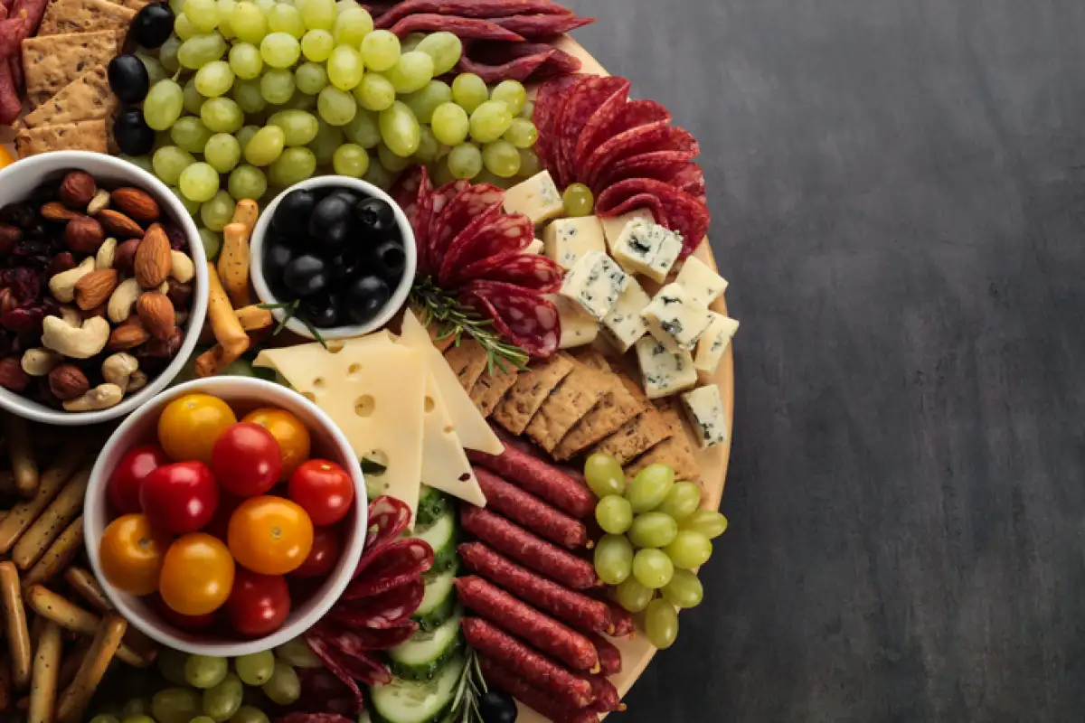 4 tablas de charcutería perfectas para reuniones ¡te van a encantar!