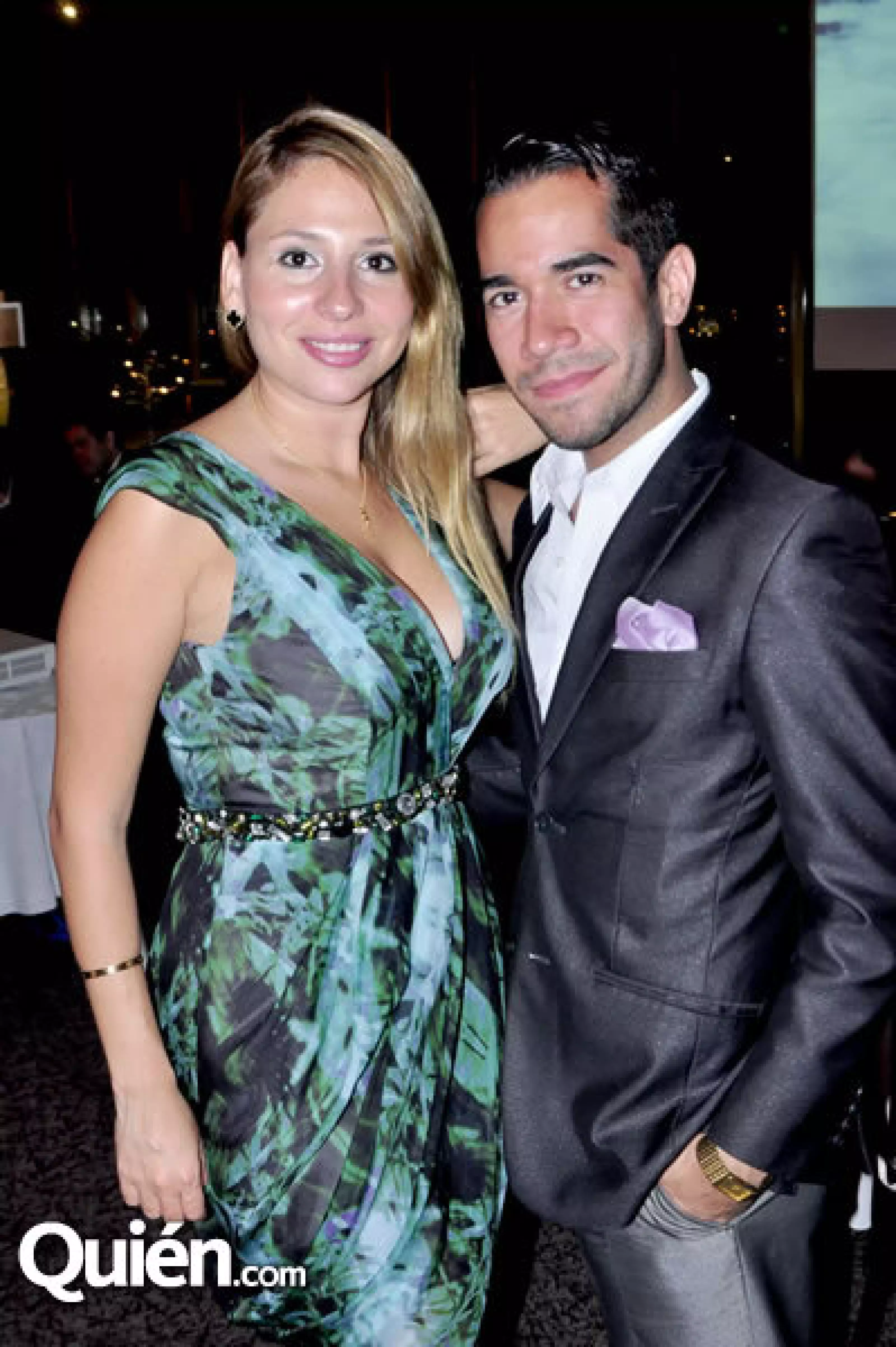 Isaac Garza presenta Sol Invictus