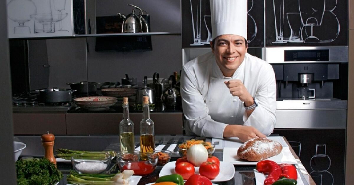 El chef Hugo Hernández deleita a las celebridades