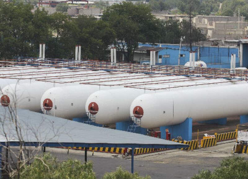 Empresa gasera denuncia clausura injusta en la CDMX