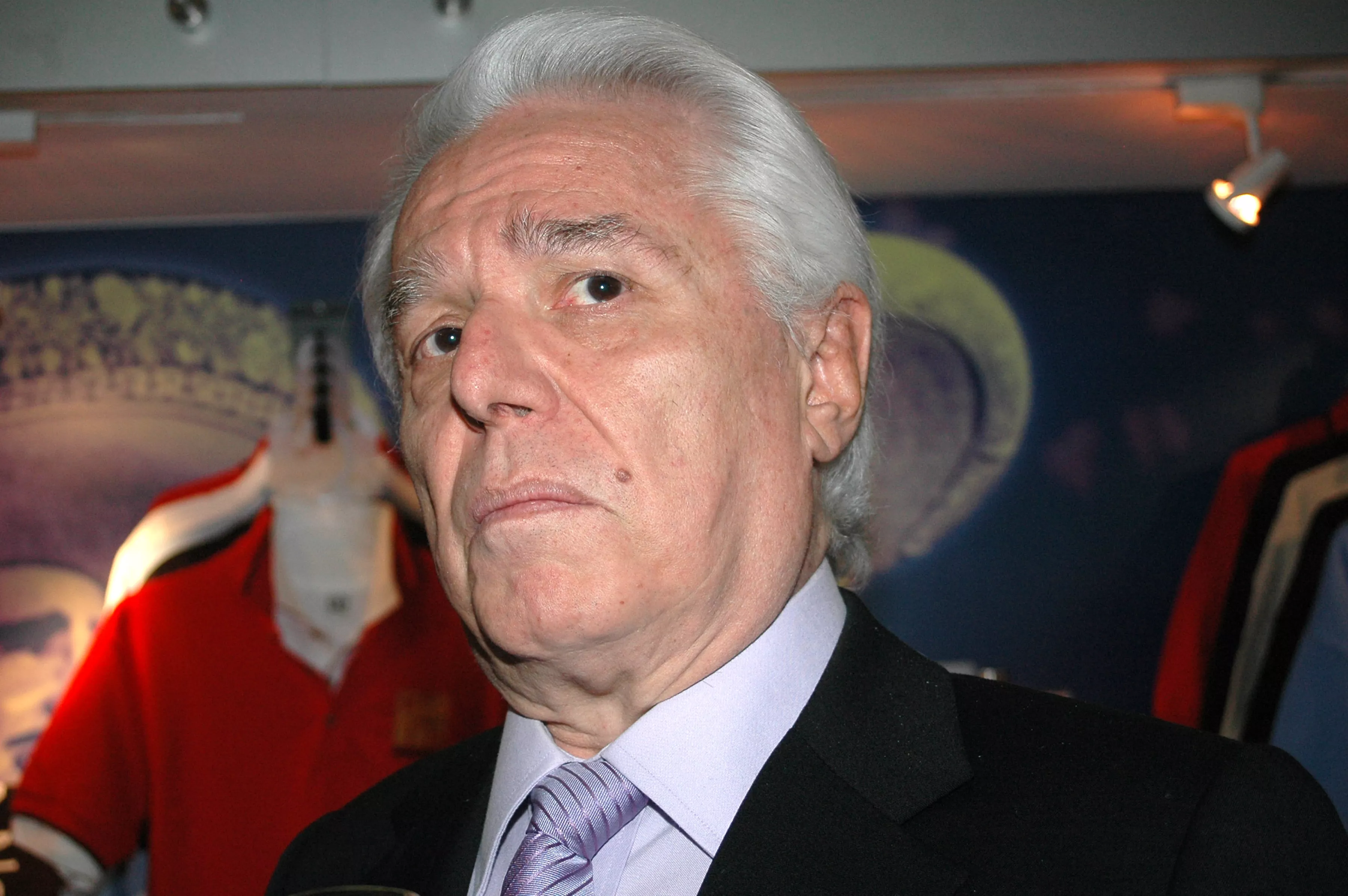 Enrique Guzmán hace fuertes acusaciones contra su nieta