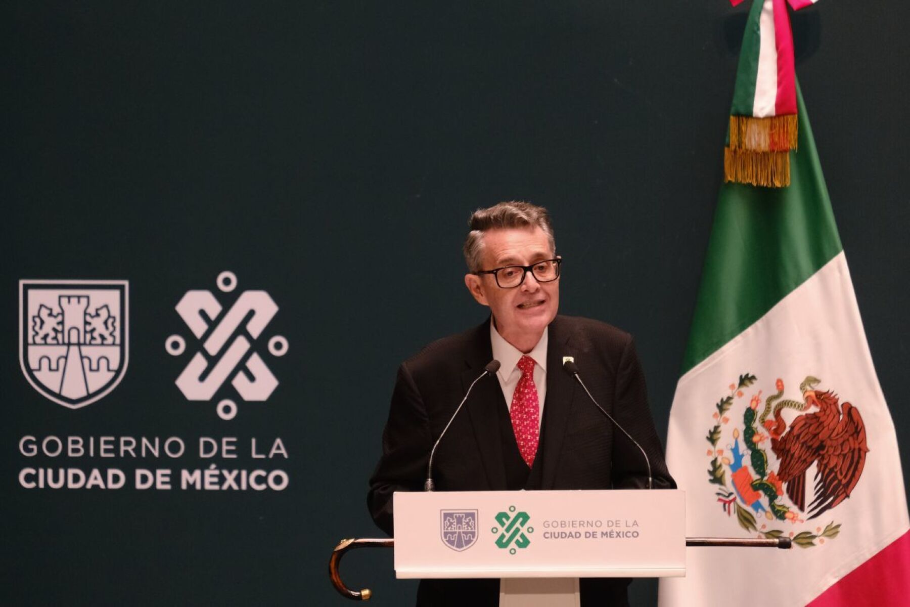 ¿Quién es Alfonso Suárez del Real, nuevo secretario de Gobierno de la CDMX?