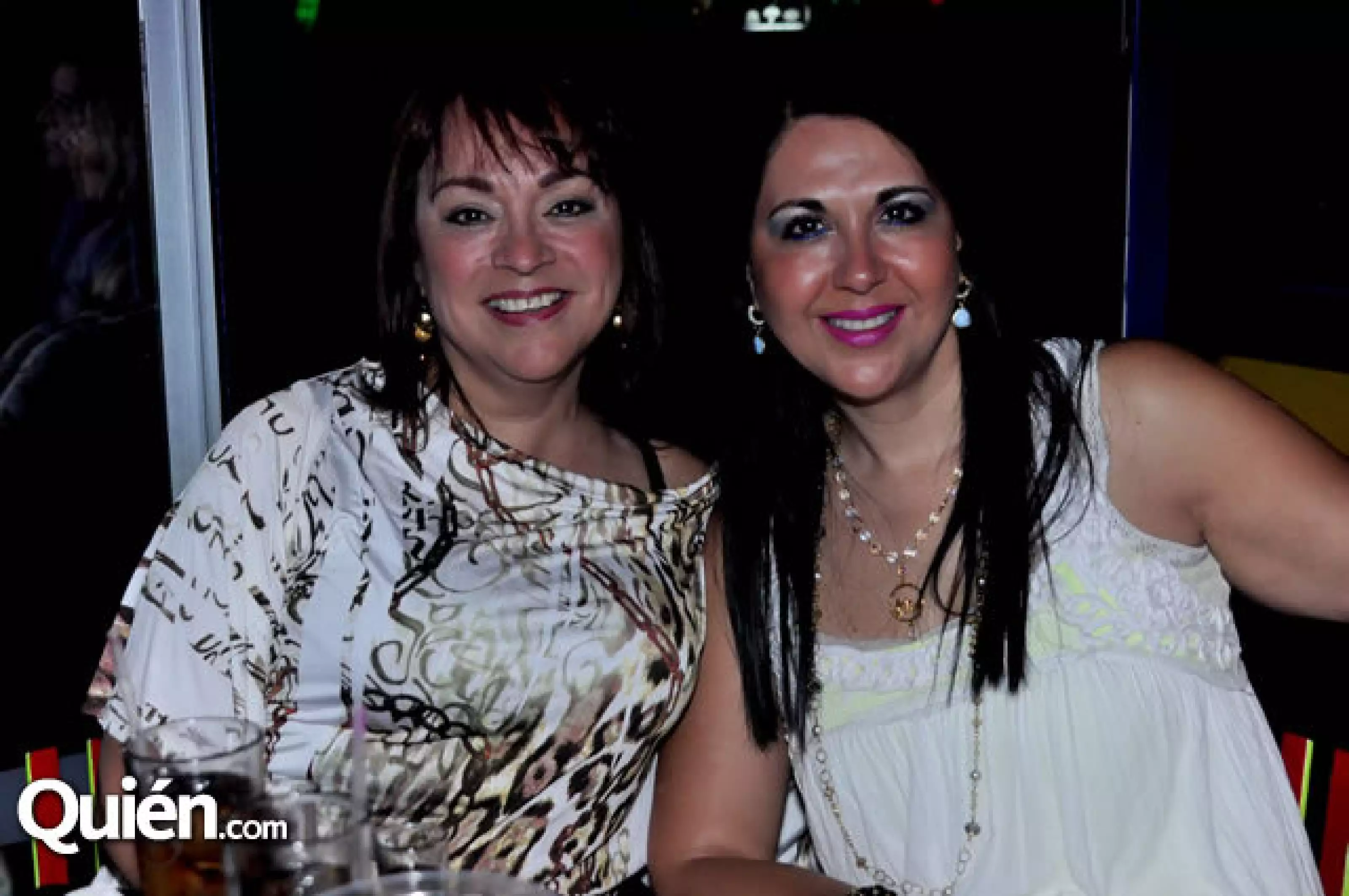 Alejandra Garza en concierto