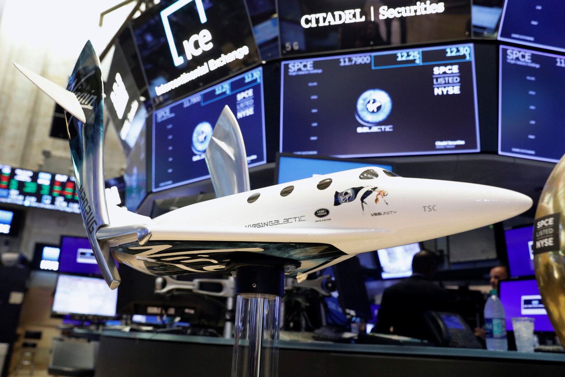 Al infinito y más allá: Virgin Galactic llega al mercado mexicano