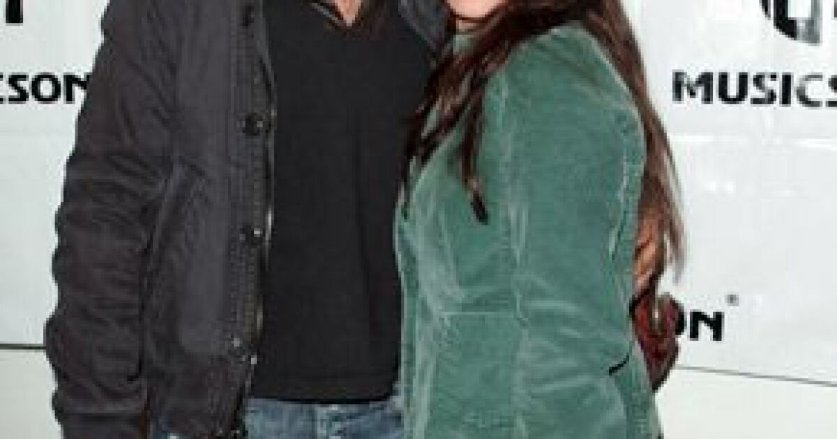 Aarón y Kate su amor va viento en popa