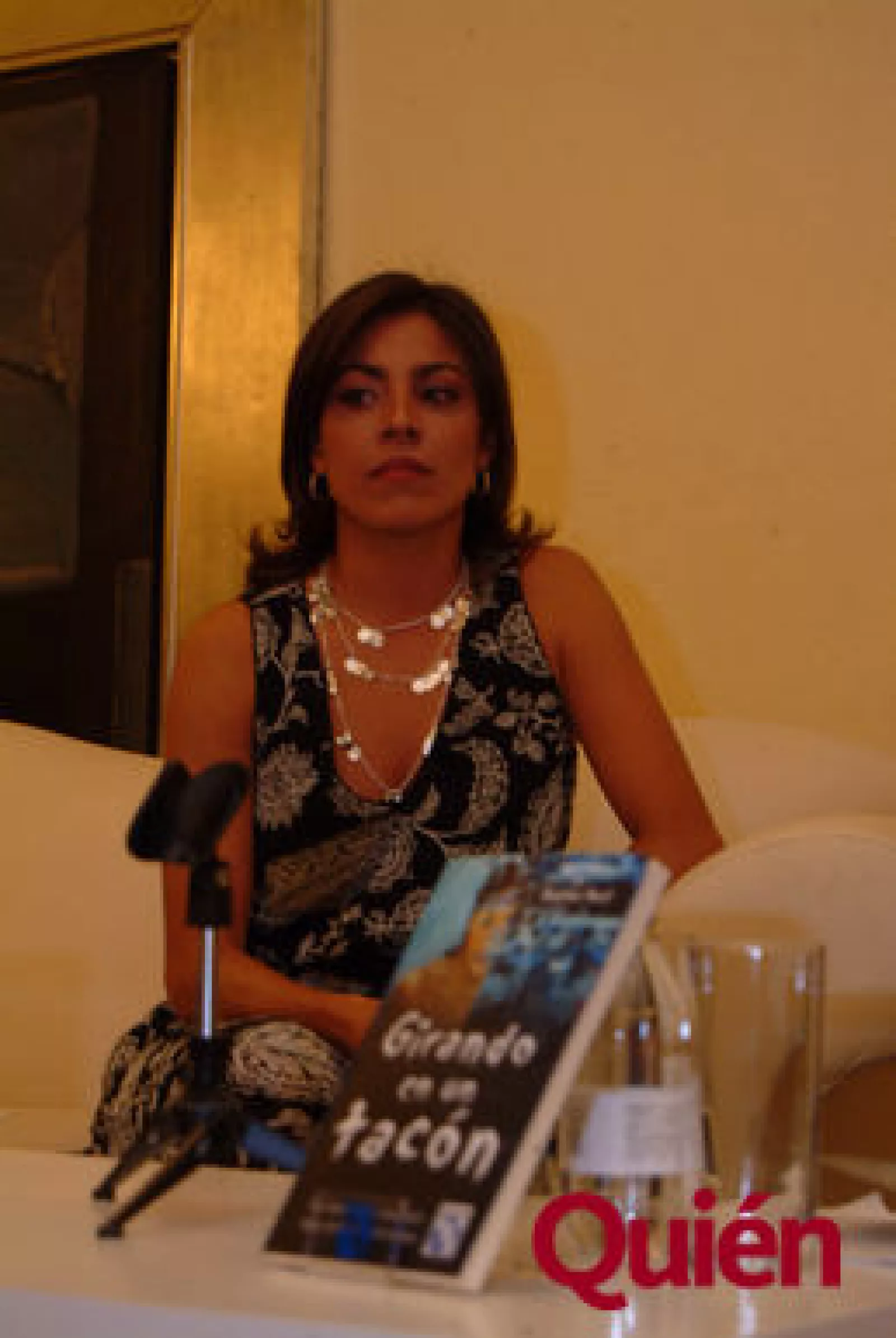 Presentación del libro de Regina Kuri