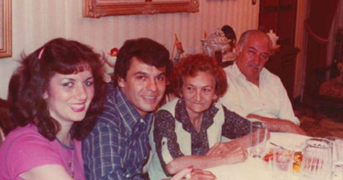 La extraña coincidencia en las muertes de la familia de Juan Gabriel