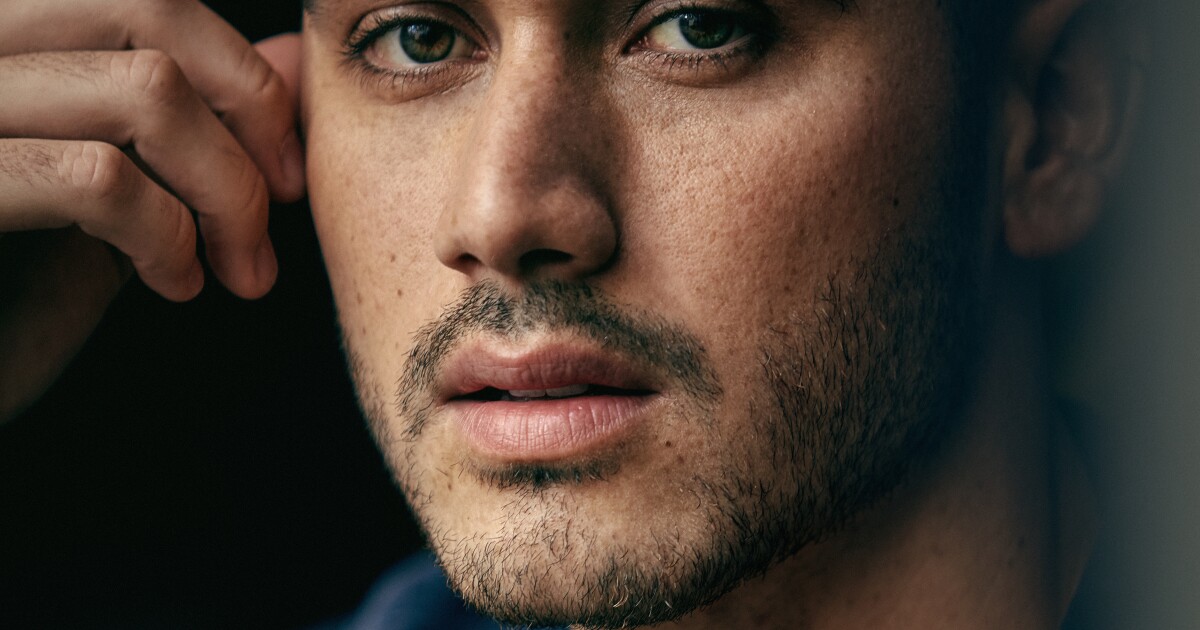 Alejandro Speitzer Actor