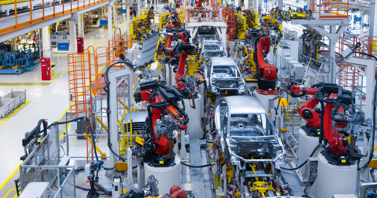 La industria automotriz se prepara para arrancar antes de que acabe mayo