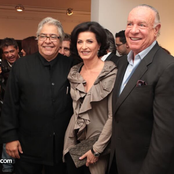 Gaby Vargas en inauguración de la muestra de Sebastián