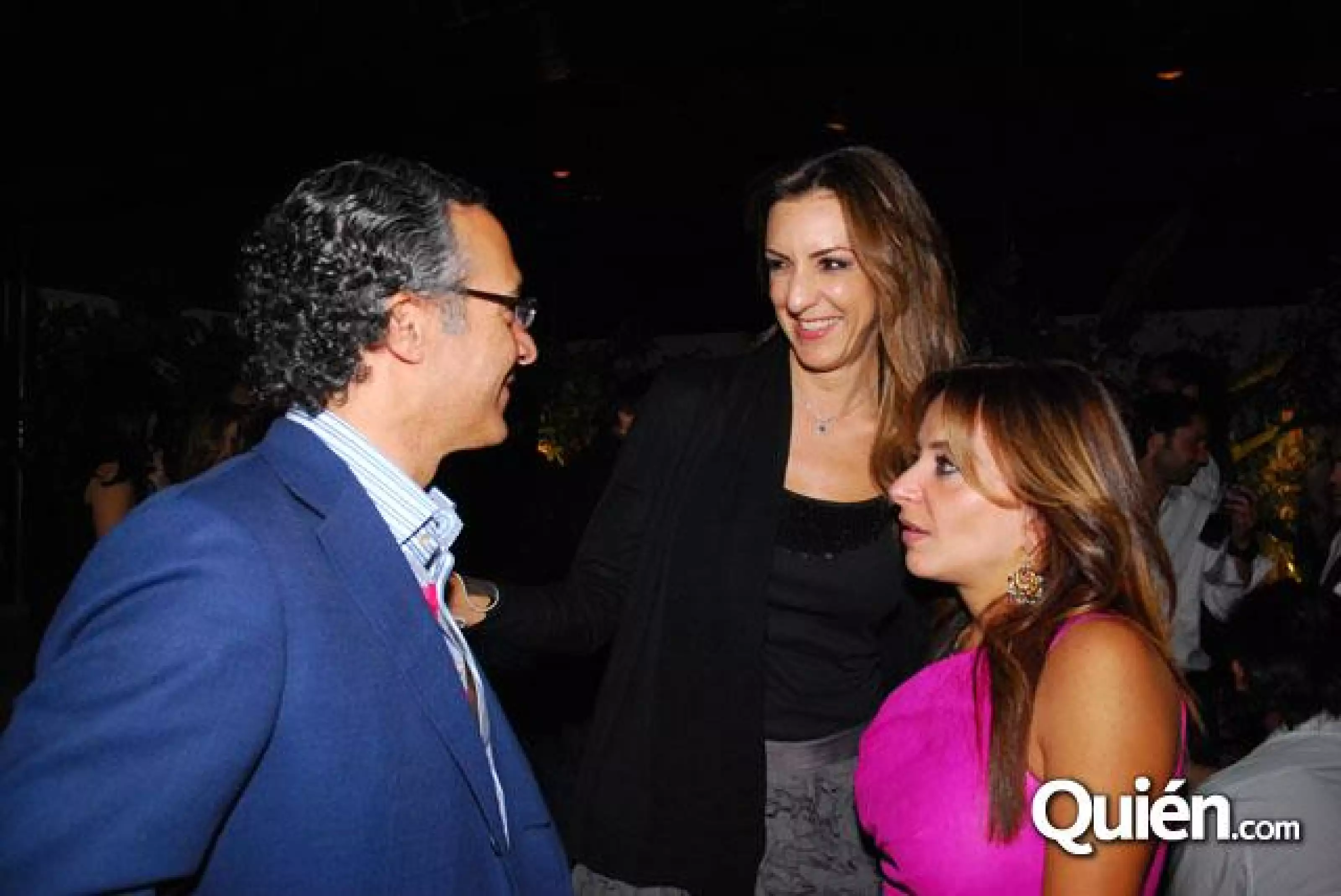 Luisa Serna festeja en el Club 55