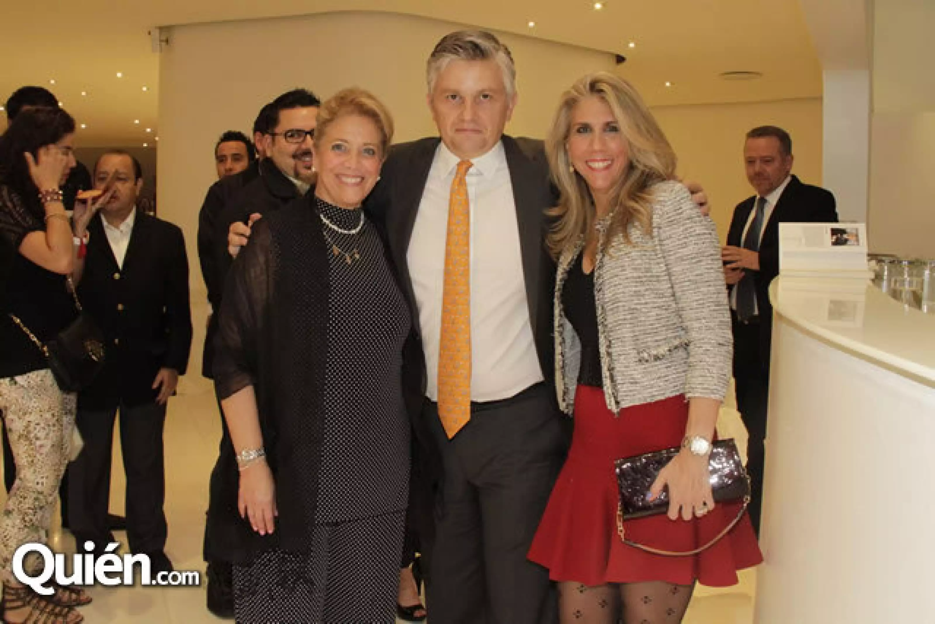 John Sutcliffe presenta libro