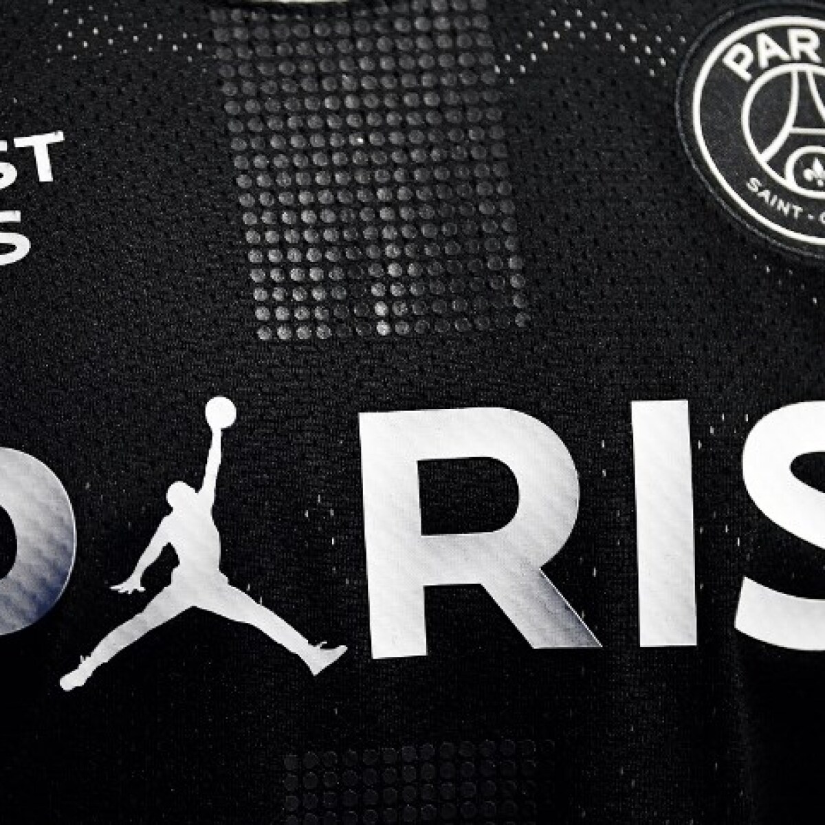 Jordan 'ficha' en el París SG