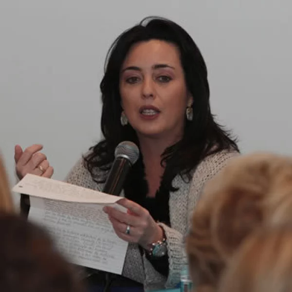 Plática en el MAP de la escritora Beatriz Rivas