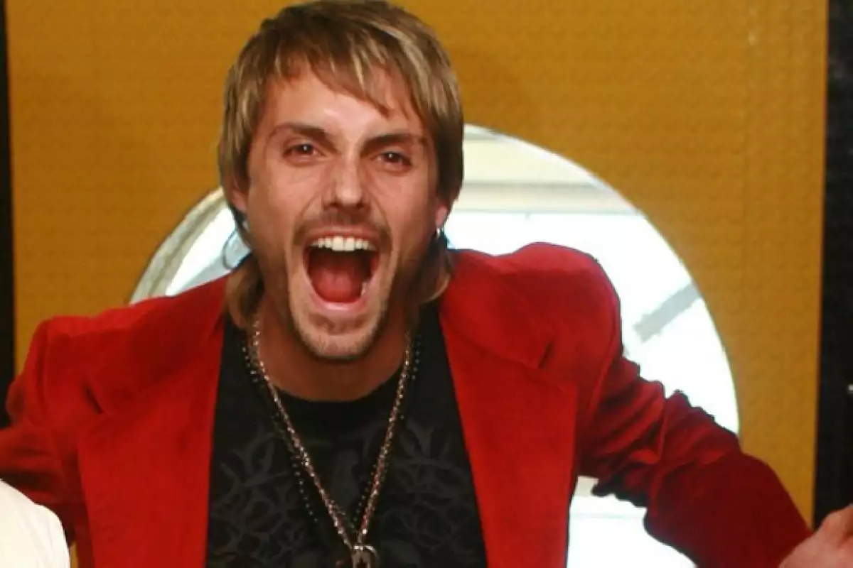 Alex Brizuela: Del pop-rock a `Mentiras´