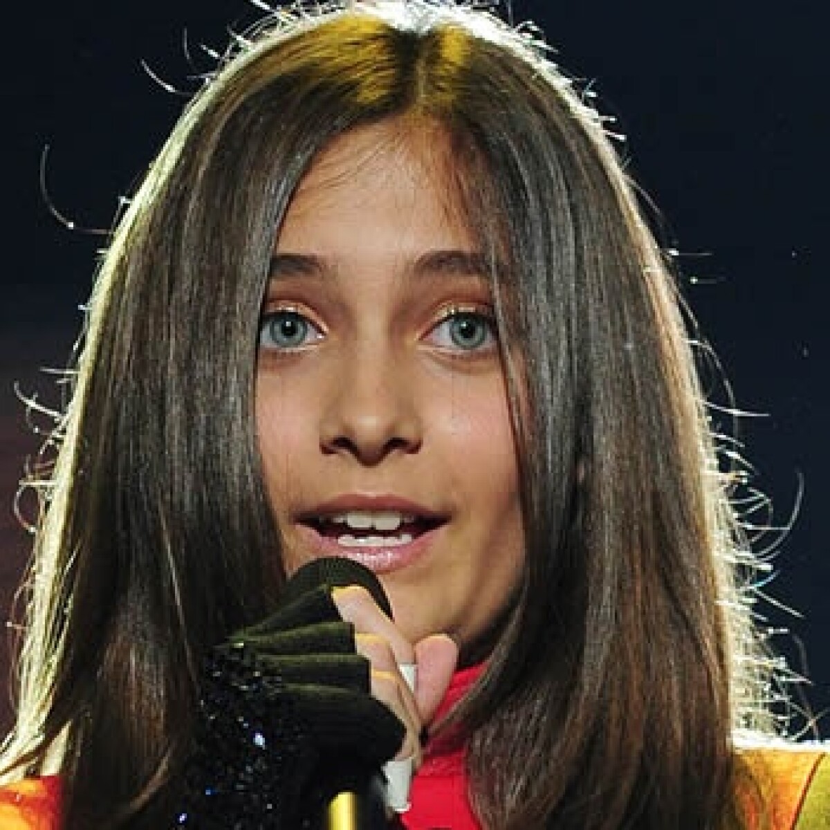 Paris Jackson habla en la corte sobre los últimos días de su padre