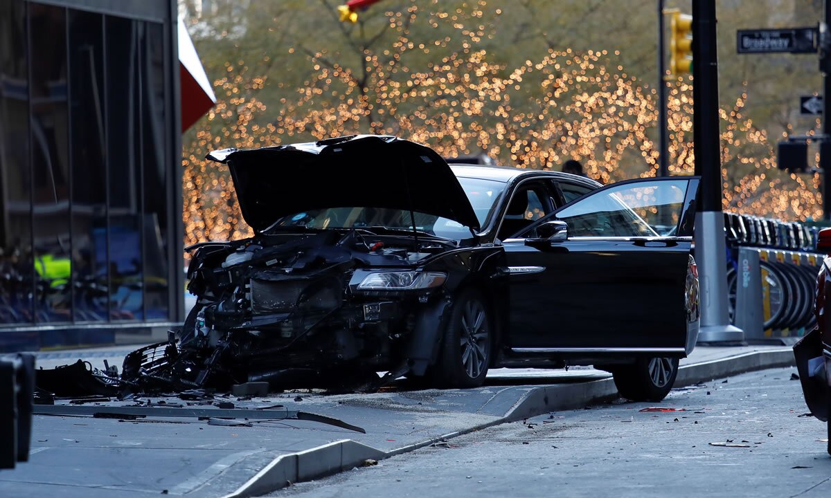Accidente automovilístico en Nueva York provoca al menos 20 muertos