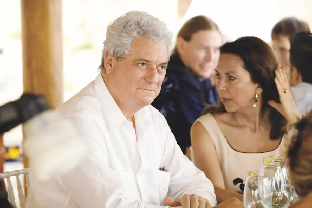 La historia de la dinastía Azcárraga