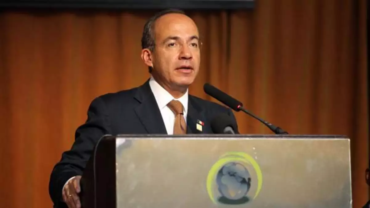 Felipe Calderón pide apoyo a África para un acuerdo sobre cambio climático