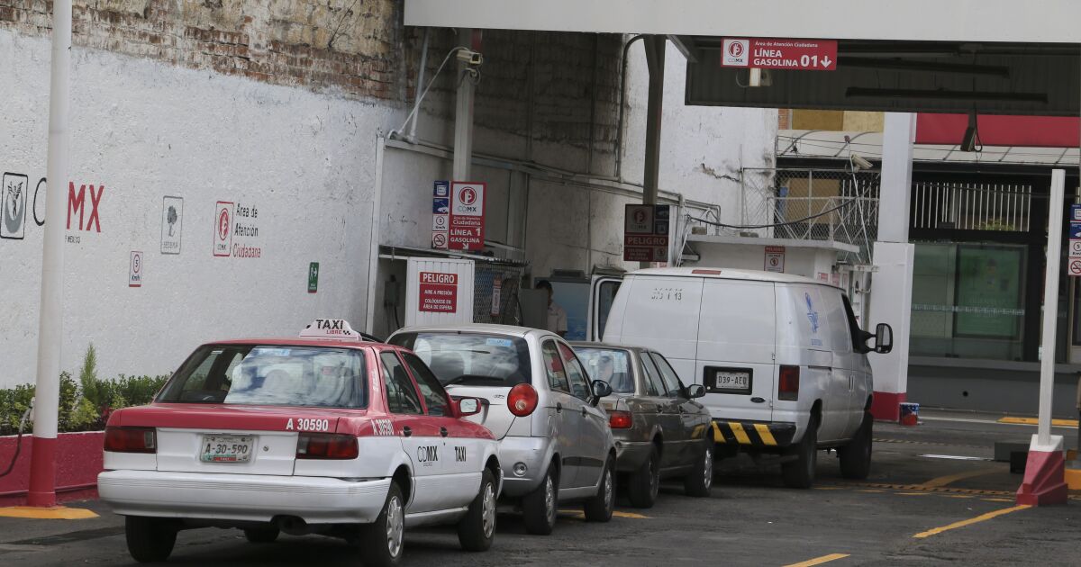 Autos con engomado verde tendrán 15 días más para verificar