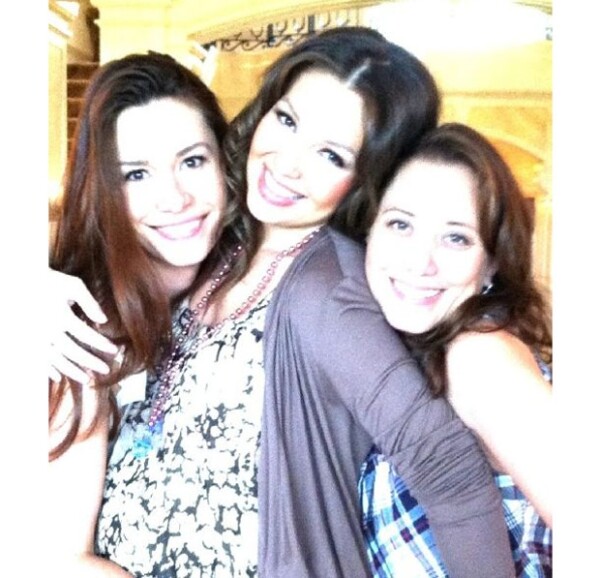 Thalía orgullosa de su embarazo