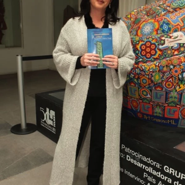 Plática en el MAP de la escritora Beatriz Rivas