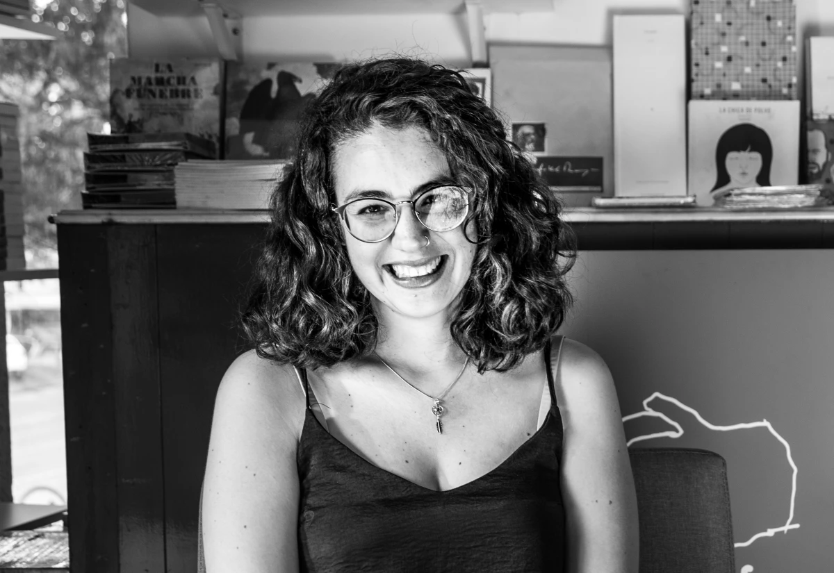 La cálida, humana y femenina ciencia ficción de Andrea Chapela