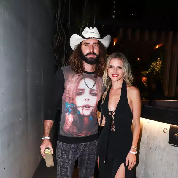 Alan Salomón y Nabille Fillat en la inauguración de Volga