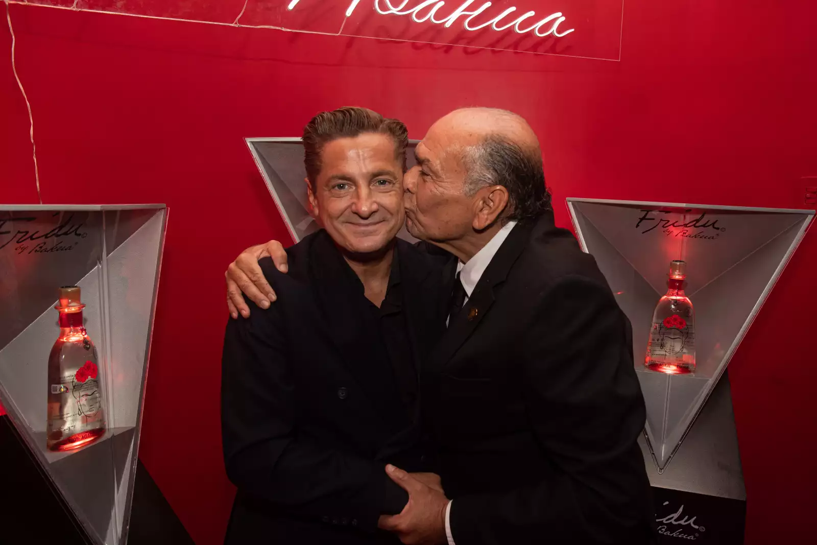 Alex Basteri en la presentación del mezcal Fridu