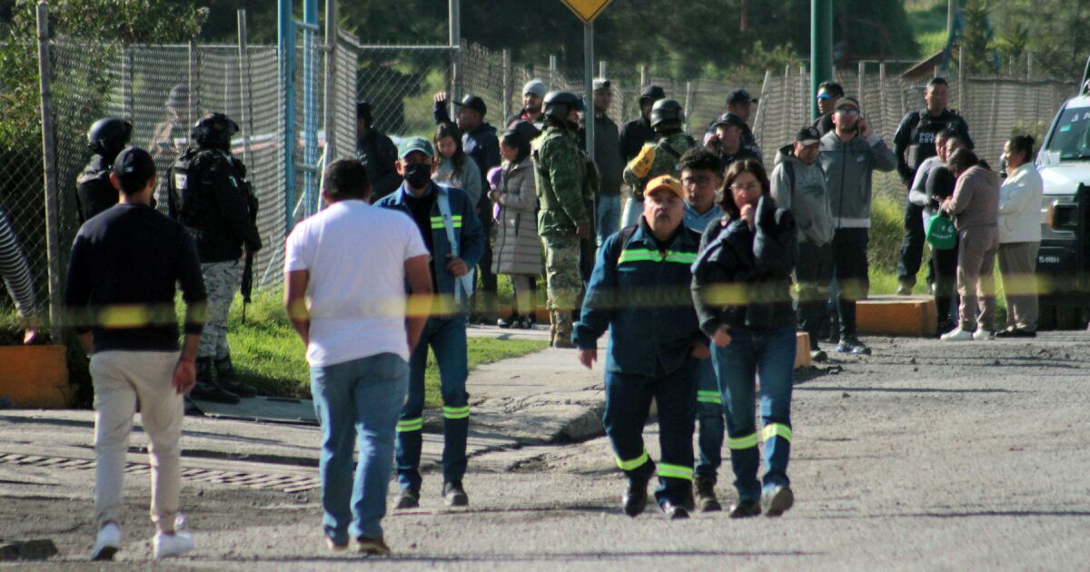 Al menos 12 muertos tras explosión en planta de grupo acerero mexicano ...