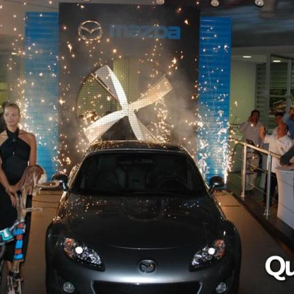 abrió sus puertas La agencia Mazda
