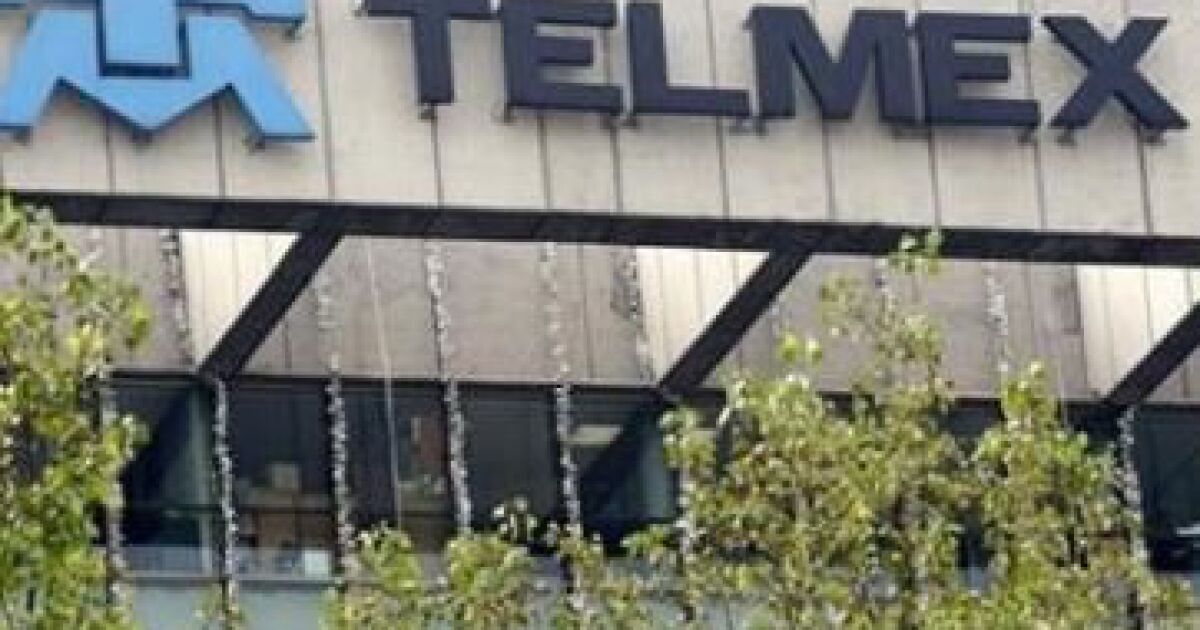 AMóvil tendrá más deuda por Telmex