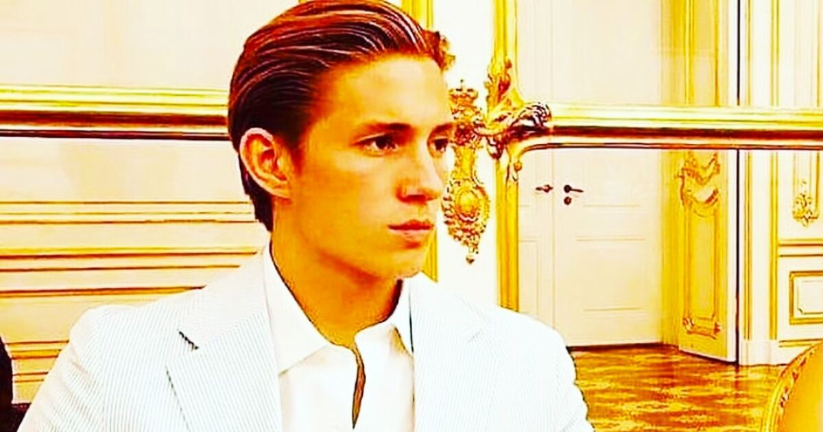 El talento oculto de guapísimo príncipe Constantine Alexios