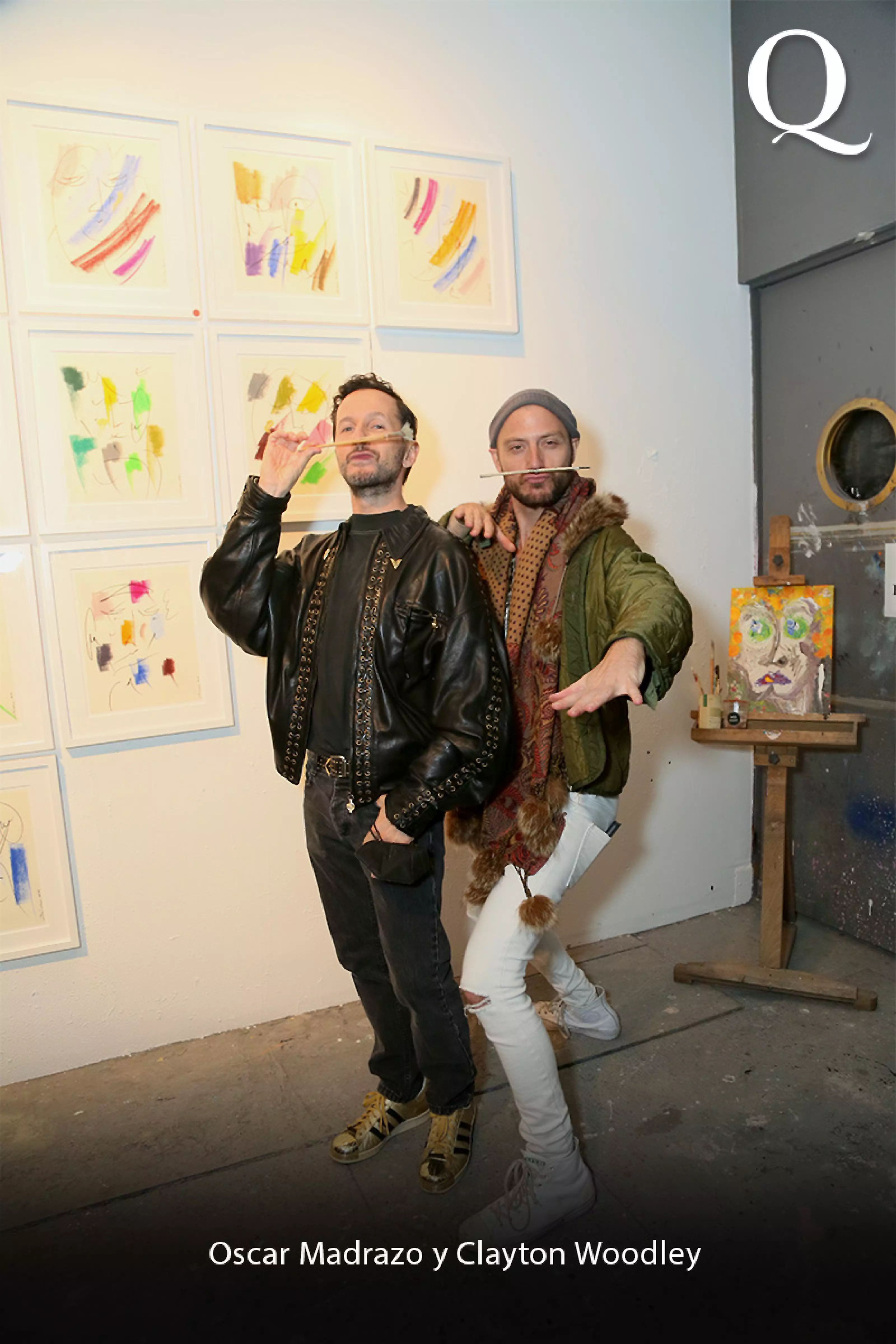 Liliana Sada en la exposición de arte de Héctor Bitar