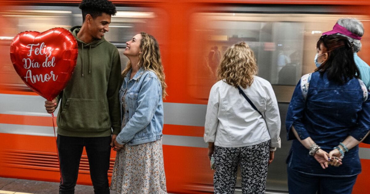 ¿Regalarás globos este 14 de febrero? No podrás ingresar al Metro CDMX ...