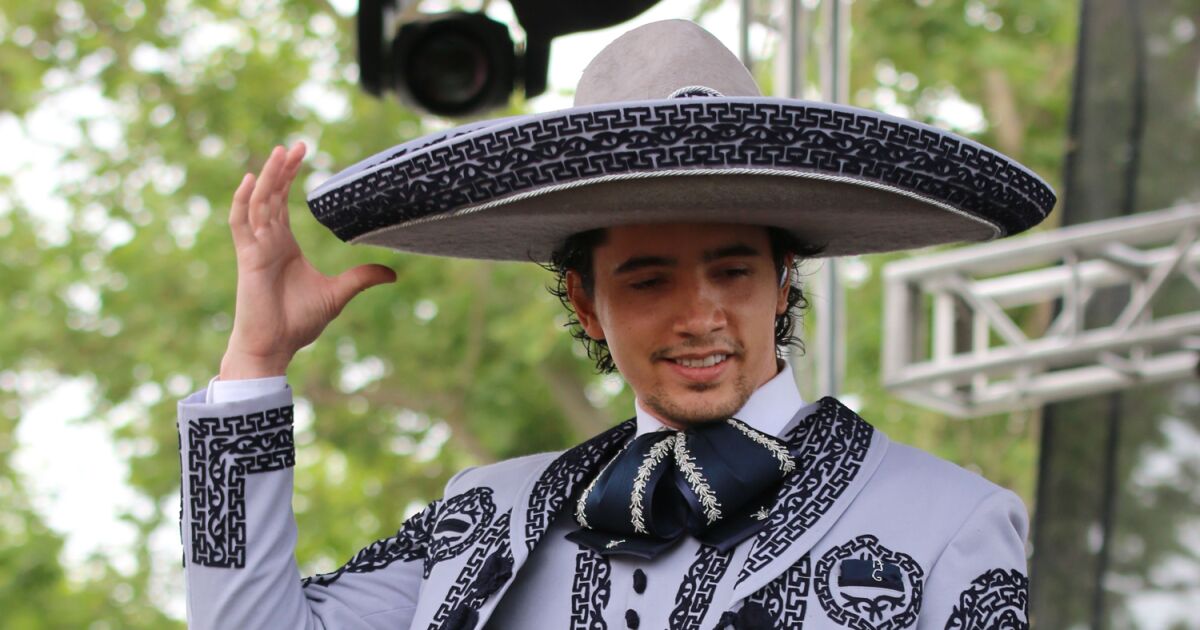 Así fue el primer concierto de Alejandro Fernández Jr en Estados Unidos