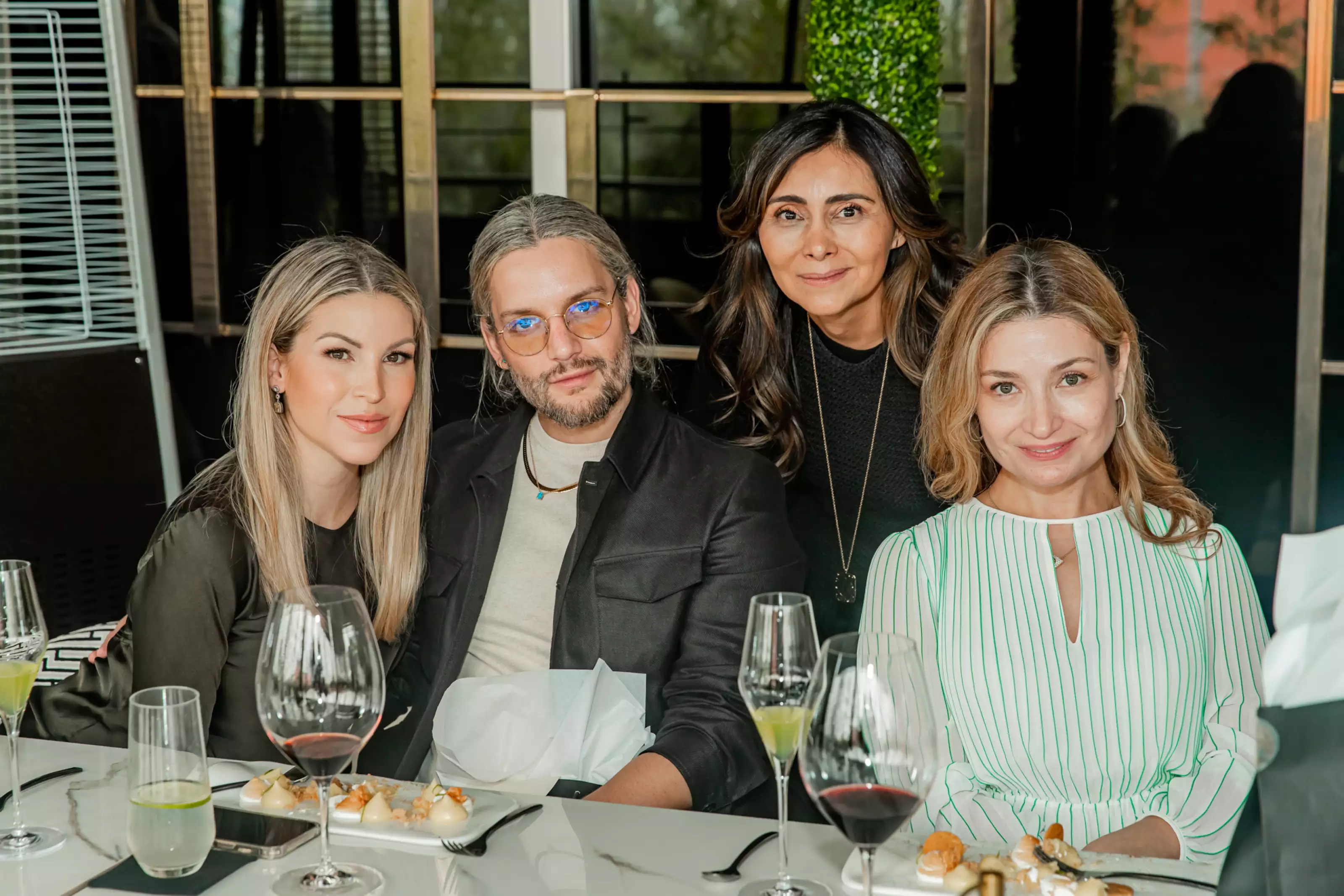 Andy Benavides en la reapertura de Massimo Dutti San Agustín