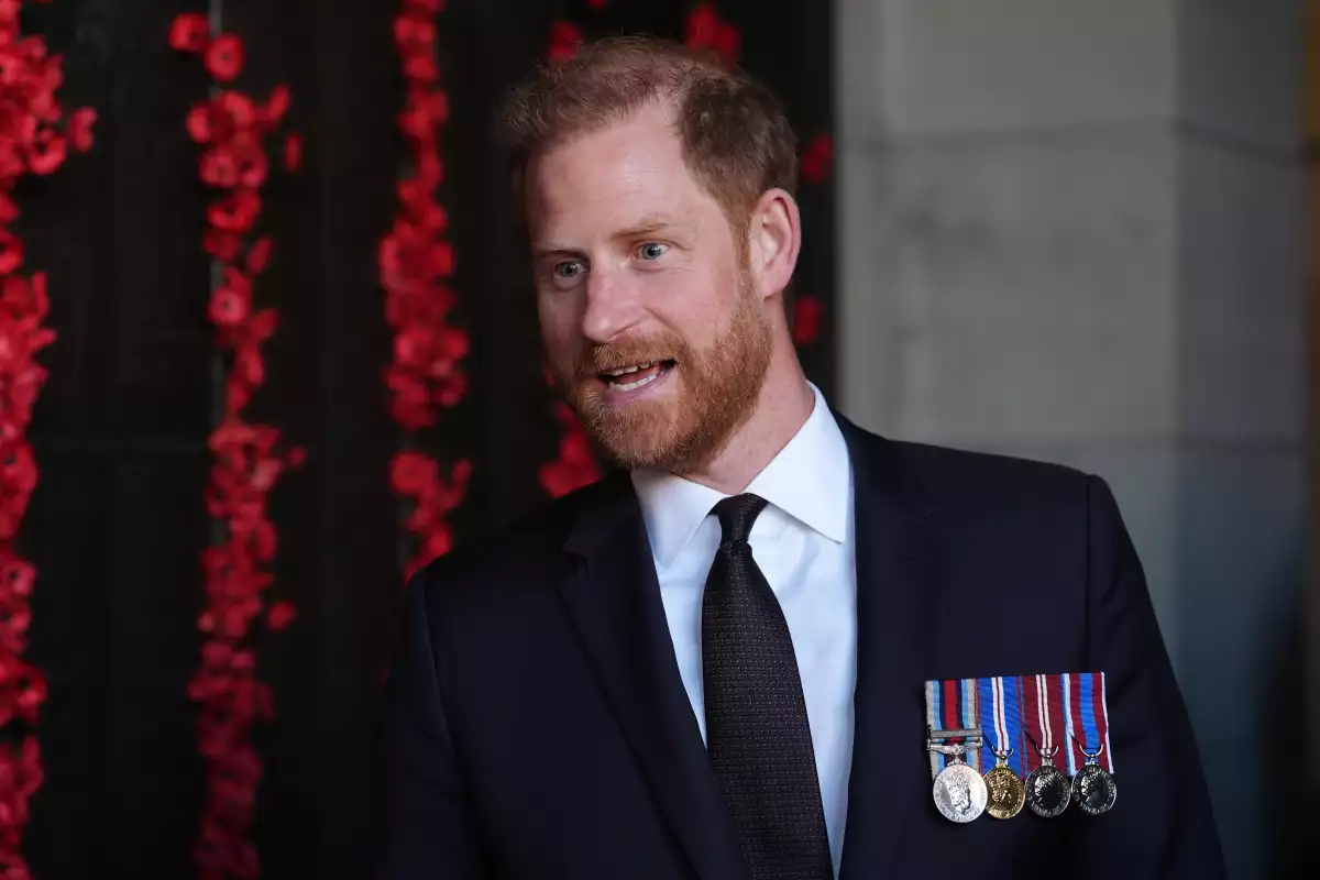 Harry no renuncia a su identidad royal y asegura que sigue siendo parte ...