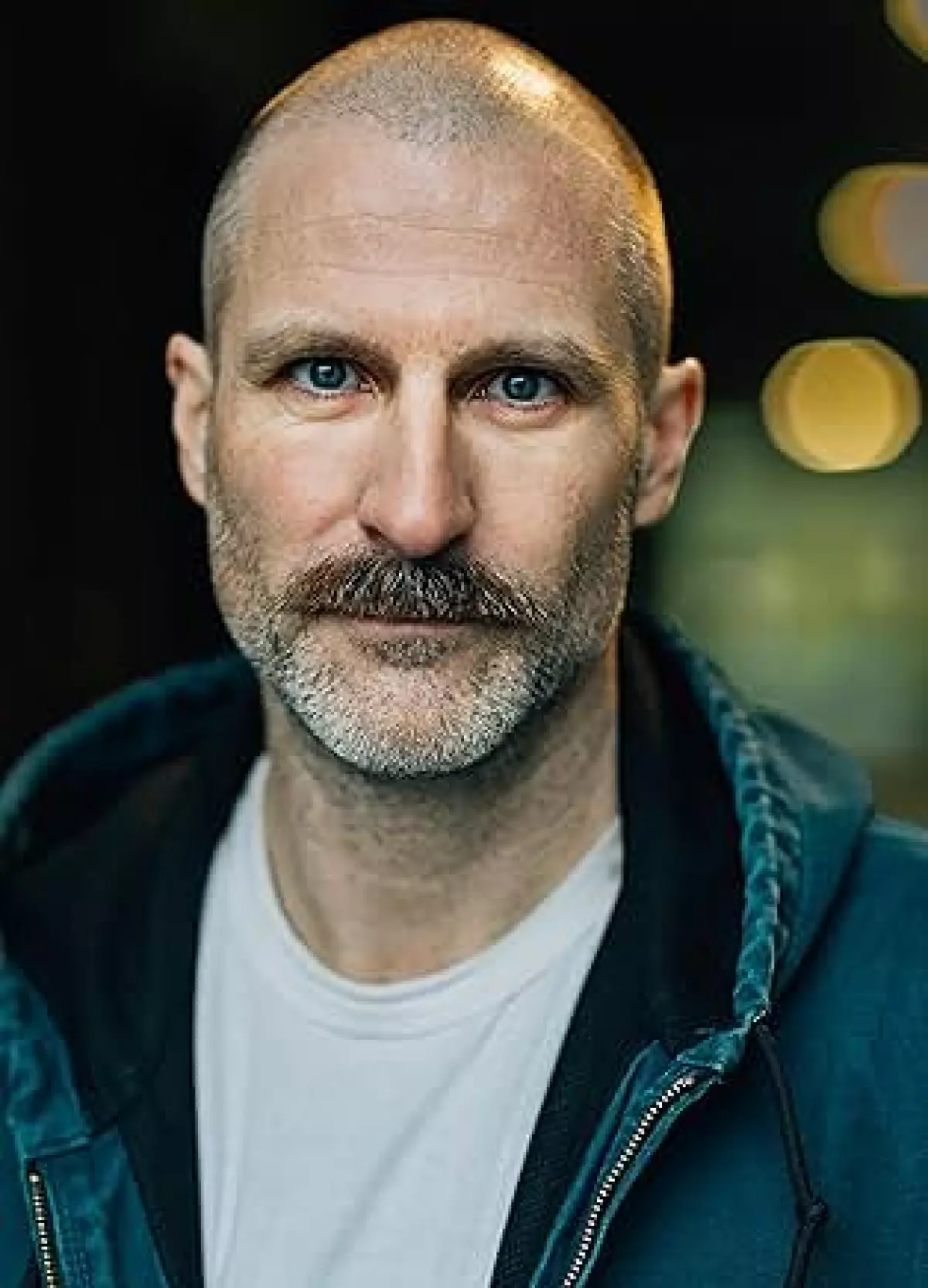 Hallan sin vida al actor canadiense Stewart McLean: policía investigan ...