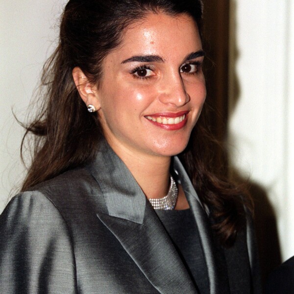 ¿Rania eres tú? La reina de Jordania sorprende con cambio en su rostro